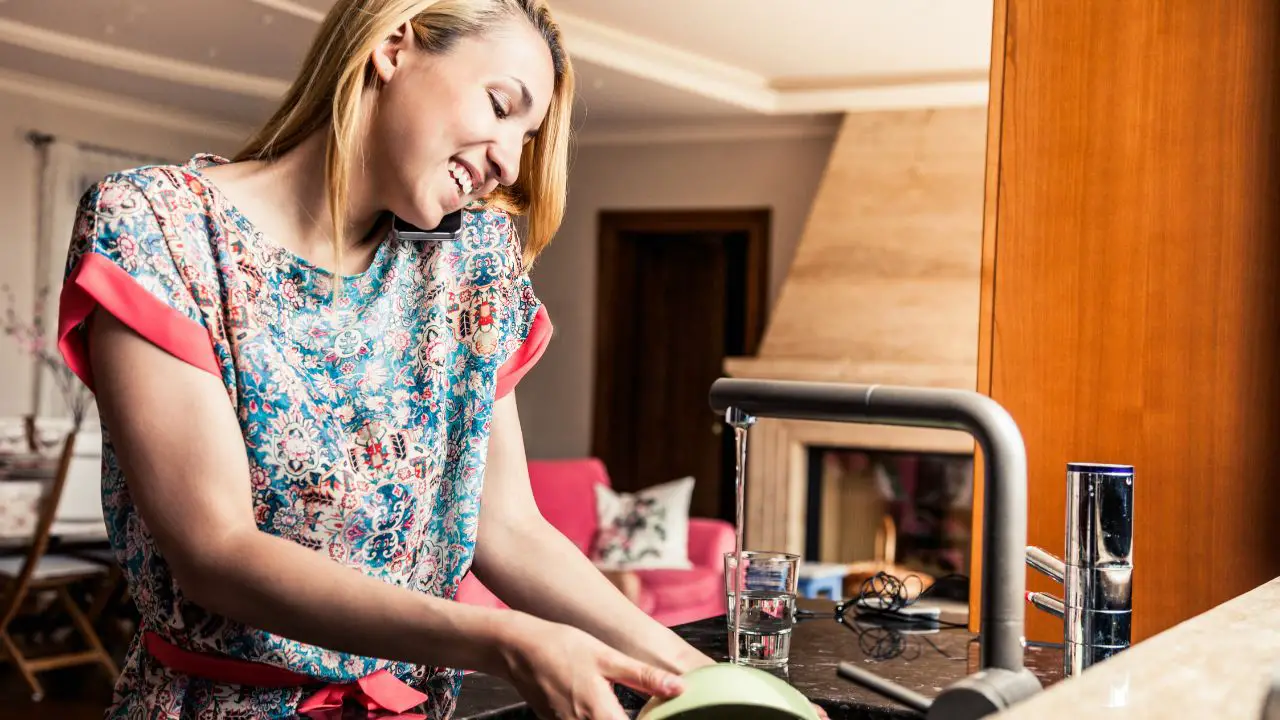 Daily, Weekly, and Monthly Cleaning Routines: A Guide to Keeping Your ...